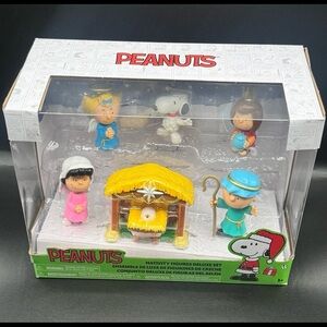 Peanuts | Holiday | Charlie Brown Christmas Nativity Set Deluxe 7 Pc ...